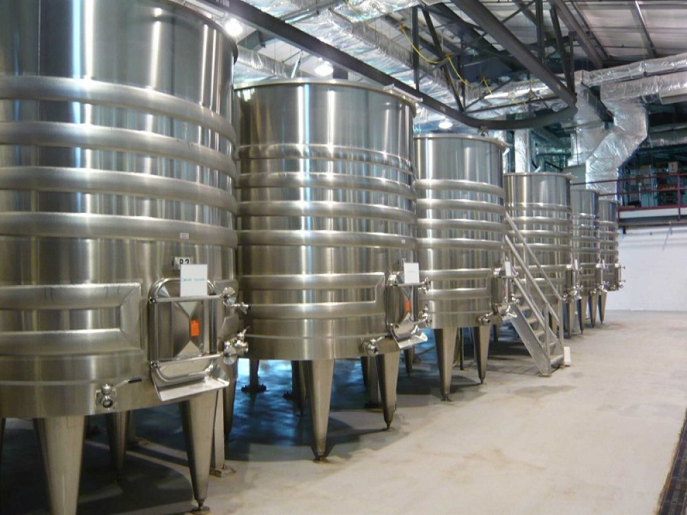 Cuves inox Lejeune concepteur et fabricant de cuve vin matériel et ...